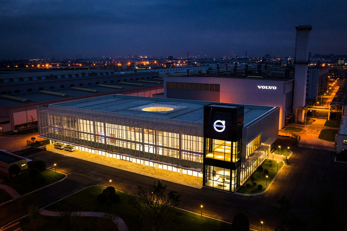 Volvo Brand Experience Center Chengdu | RedRabbit Animation